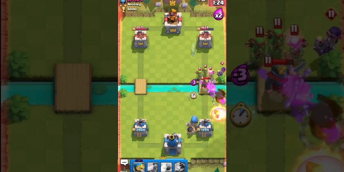 Ian77 - Clash Royale: EVO BOMBER is BROKEN 🥵